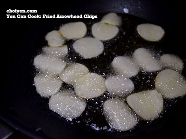 CNY Kitchen Project: Fried Arrowhead Chips 炸芽菇饼 - Mimi's Dining Room